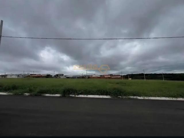 Terreno / Lote para Venda em Araguari/MG Conjunto Ouro Verde