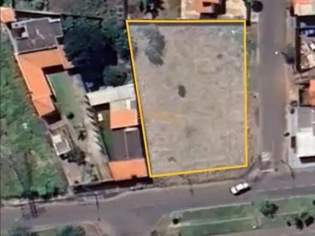 Terreno / Lote para Venda em Araguari/MG Fátima