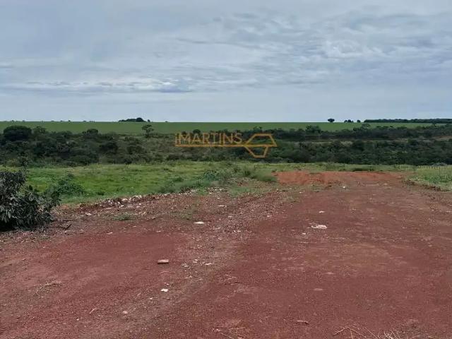 Terreno / Lote para Venda em Araguari/MG Jardim Panorama