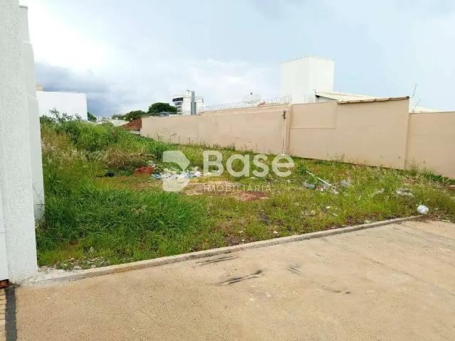 Terreno / Lote para Venda em Araguari/MG Rosário