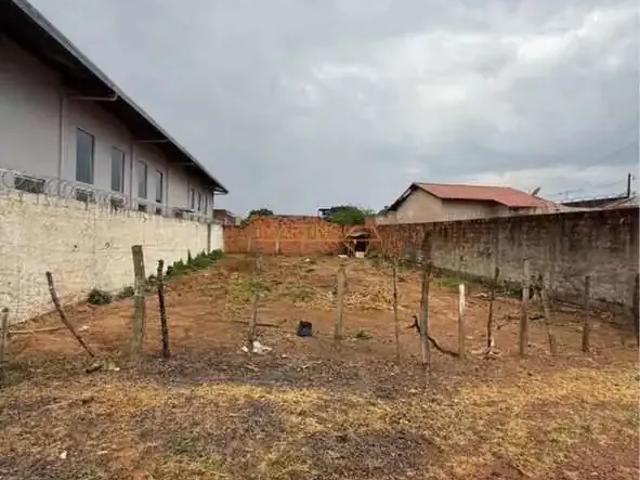 Terreno / Lote para Venda em Araguari/MG São Sebastião