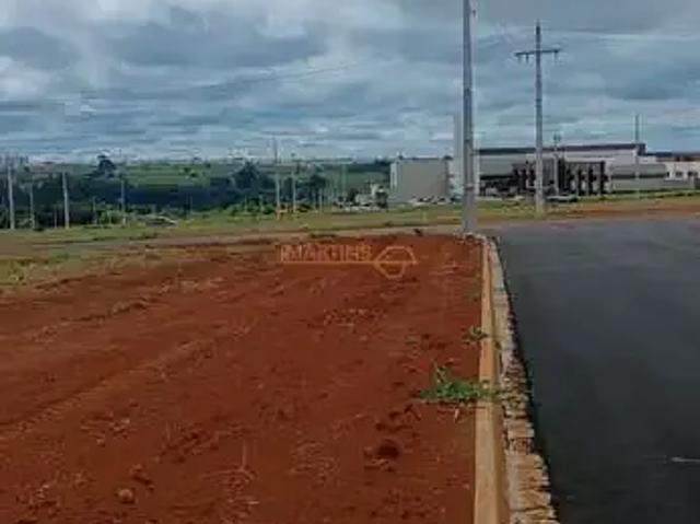 Terreno / Lote para Venda em Araguari/MG Sibipiruna