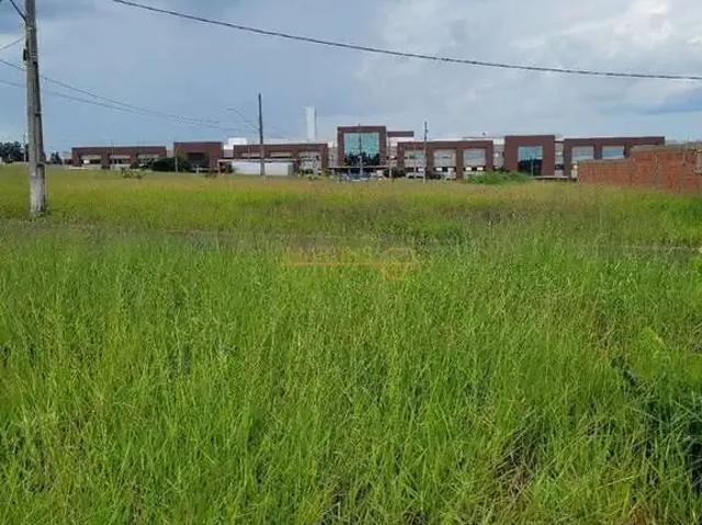 Terreno / Lote para Venda em Araguari/MG Sibipiruna