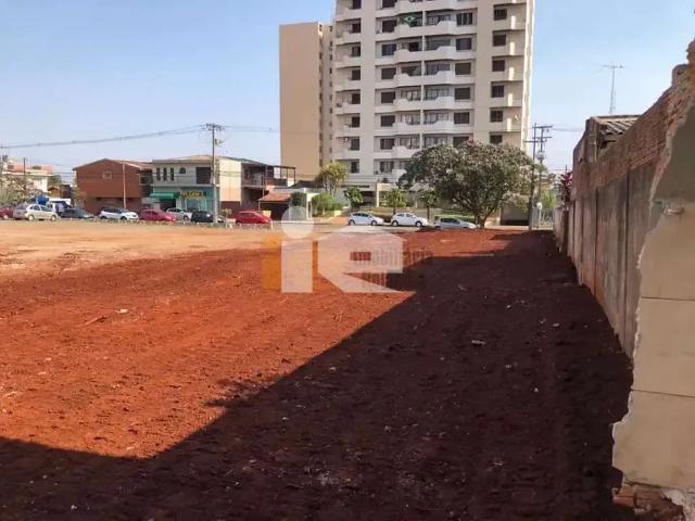 Terreno / Lote para Venda em Arapongas/PR Centro