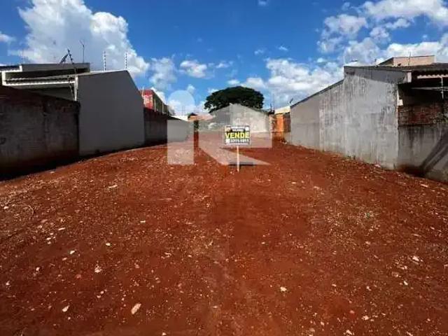 Terreno / Lote para Venda em Arapongas/PR Jardim Interlagos