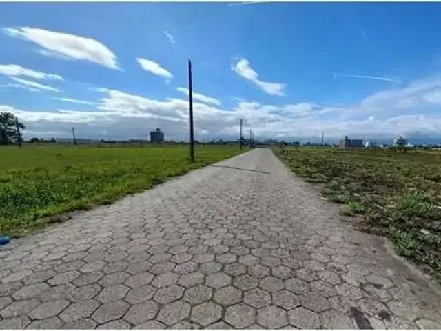 Terreno / Lote para Venda em Araranguá/SC Lagoão