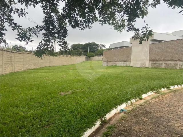 Terreno / Lote para Venda em Araraquara/SP Condomínio Buona Vita