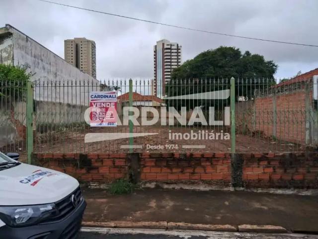 Terreno / Lote para Venda em Araraquara/SP Centro