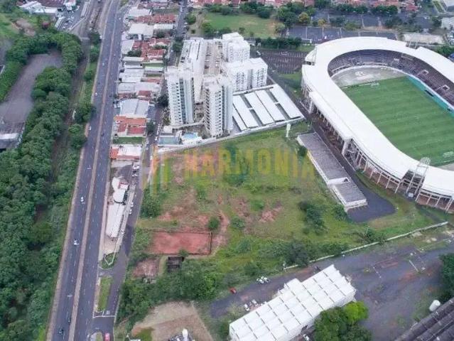 Terreno / Lote para Venda em Araraquara/SP Centro