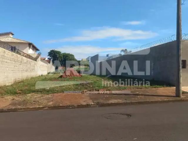 Terreno / Lote para Venda em Araraquara/SP Cidade Jardim