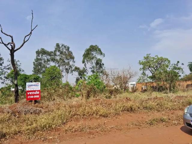 Terreno / Lote para Venda em Araraquara/SP Cidade Jardim