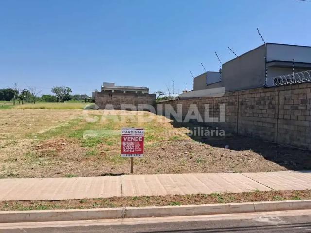 Terreno / Lote para Venda em Araraquara/SP Cidade Jardim