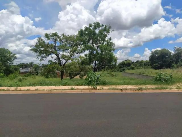 Terreno / Lote para Venda em Araraquara/SP Cidade Jardim