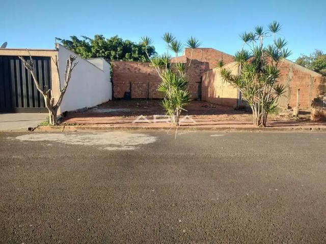 Terreno / Lote para Venda em Araraquara/SP Jardim Adalberto Frederico de Oliveira Roxo I