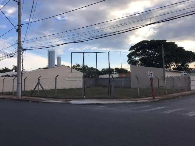 Terreno / Lote para Venda em Araraquara/SP Jardim Arco Íris