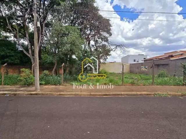 Terreno / Lote para Venda em Araraquara/SP Jardim Botânico