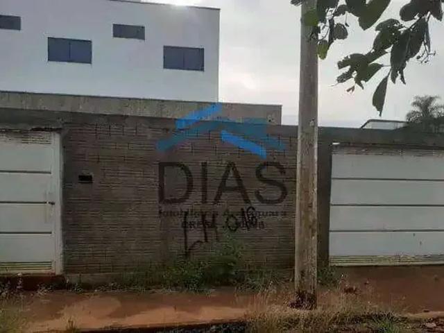 Terreno / Lote para Venda em Araraquara/SP Jardim das Paineiras