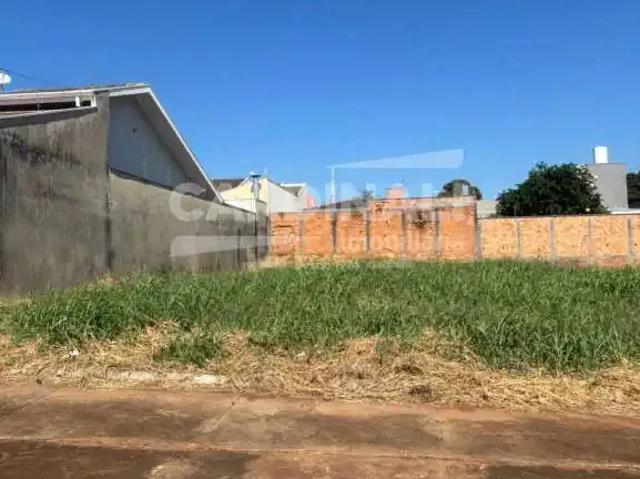 Terreno / Lote para Venda em Araraquara/SP Jardim Higienópolis