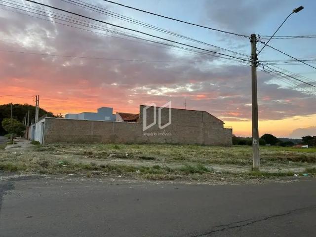 Terreno / Lote para Venda em Araraquara/SP Jardim Imperador