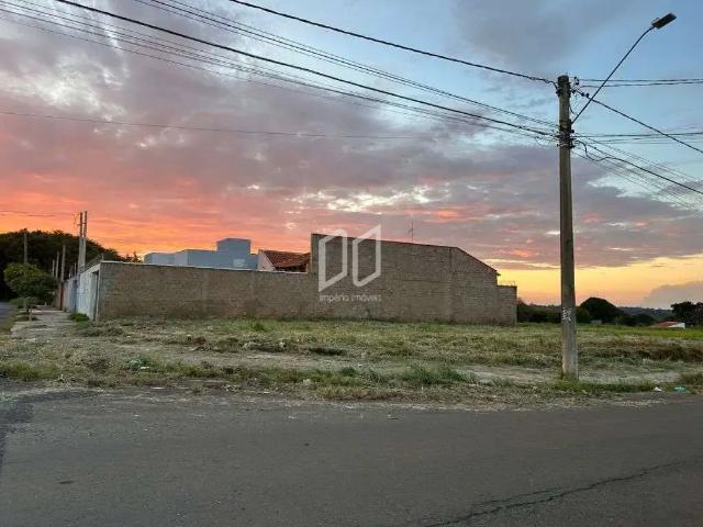 Terreno / Lote para Venda em Araraquara/SP Jardim Imperador