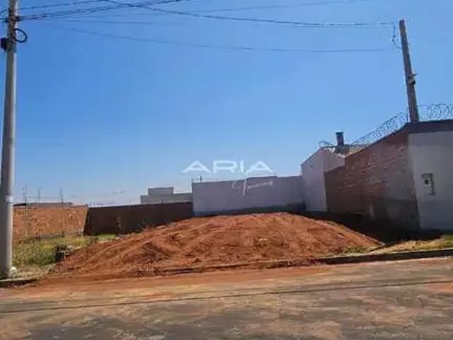 Terreno / Lote para Venda em Araraquara/SP Jardim Indaiá