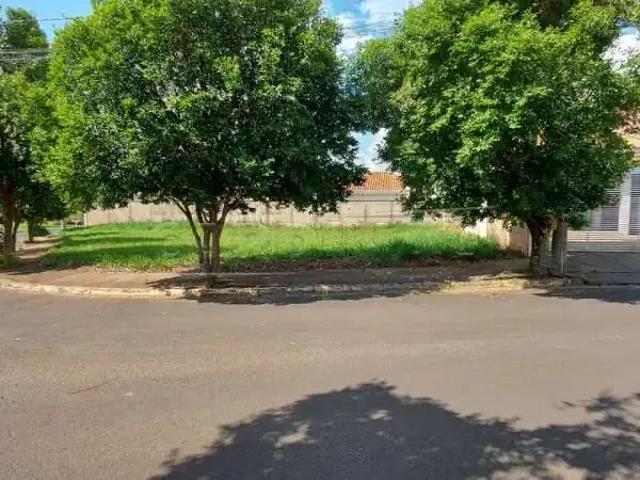 Terreno / Lote para Venda em Araraquara/SP Jardim Residencial Maggiore
