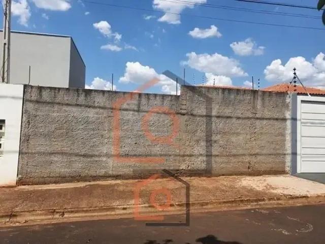 Terreno / Lote para Venda em Araraquara/SP Jardim Residencial Itália