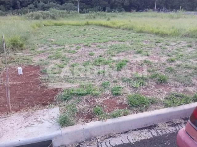 Terreno / Lote para Venda em Araraquara/SP Jardim Roberto Selmi Dei