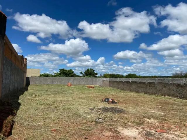Terreno / Lote para Venda em Araraquara/SP Jardim Roberto Selmi Dei