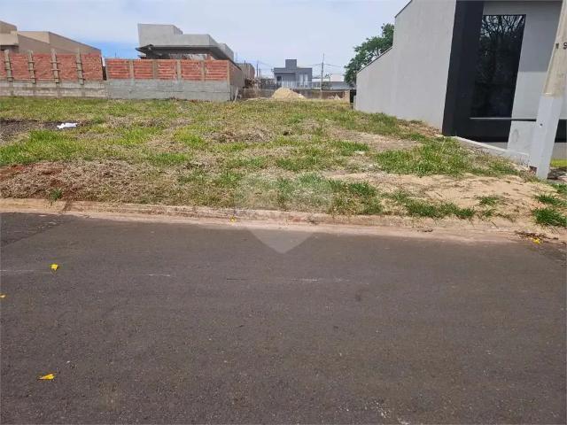 Terreno / Lote para Venda em Araraquara/SP Jardim São Camilo