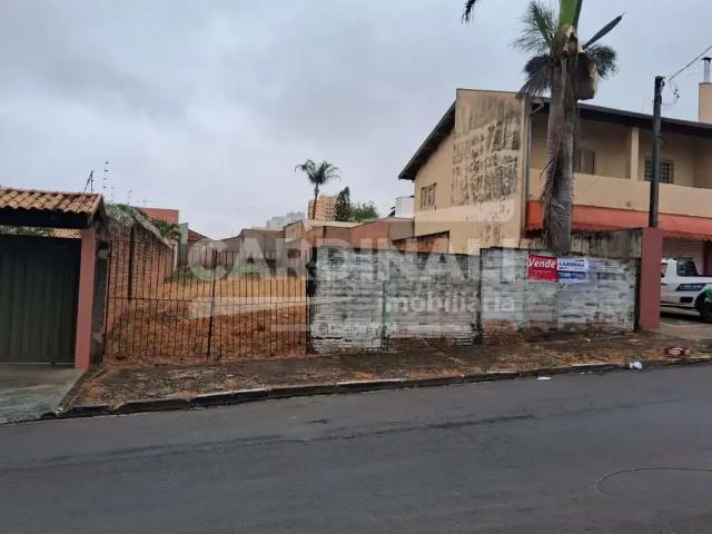 Terreno / Lote para Venda em Araraquara/SP Jardim Silvânia Vila Xavier