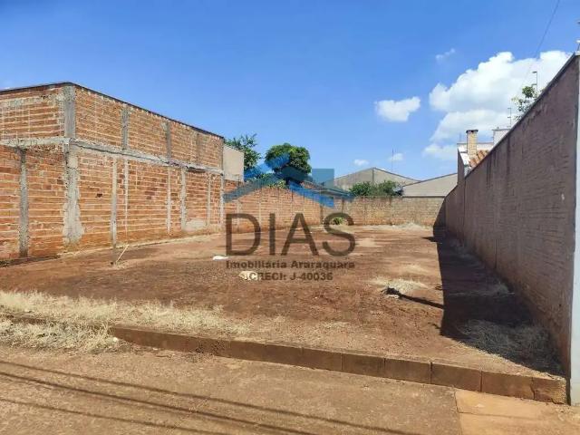 Terreno / Lote para Venda em Araraquara/SP Parque Laranjeiras