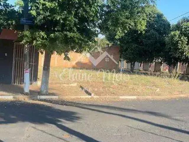 Terreno / Lote para Venda em Araraquara/SP Residencial Cambuy
