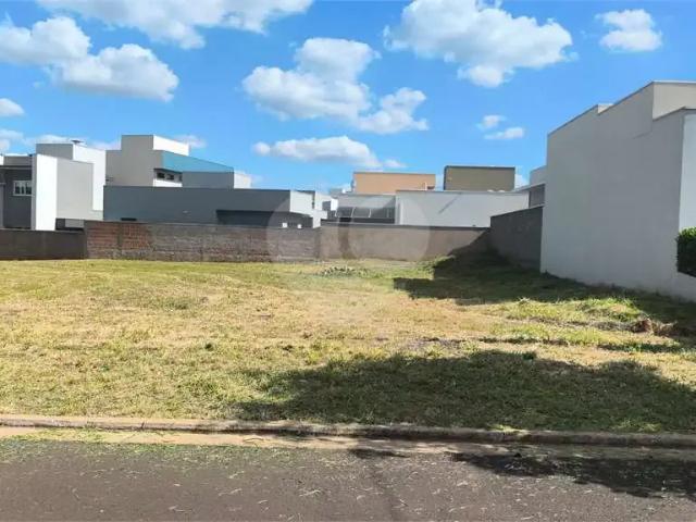 Terreno / Lote para Venda em Araraquara/SP Residencial Village Damha