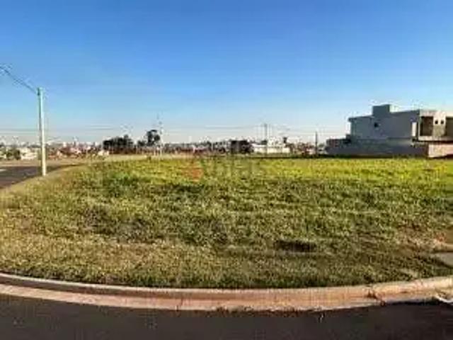 Terreno / Lote para Venda em Araraquara/SP Residencial Village Damha IV