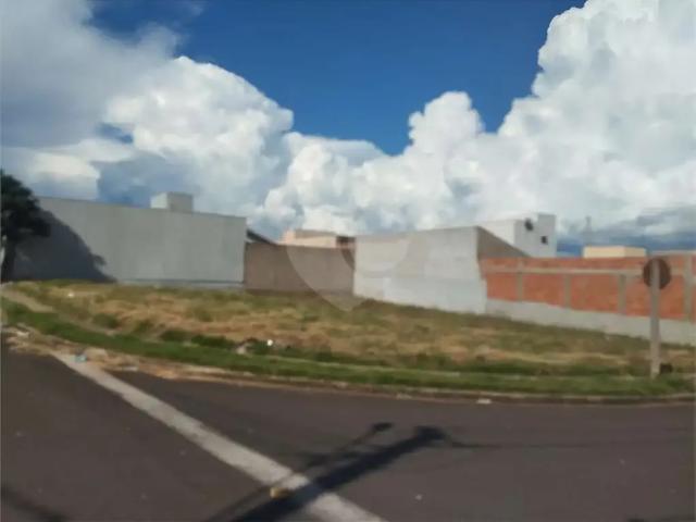 Terreno / Lote para Venda em Araraquara/SP Residencial Vista do Horto