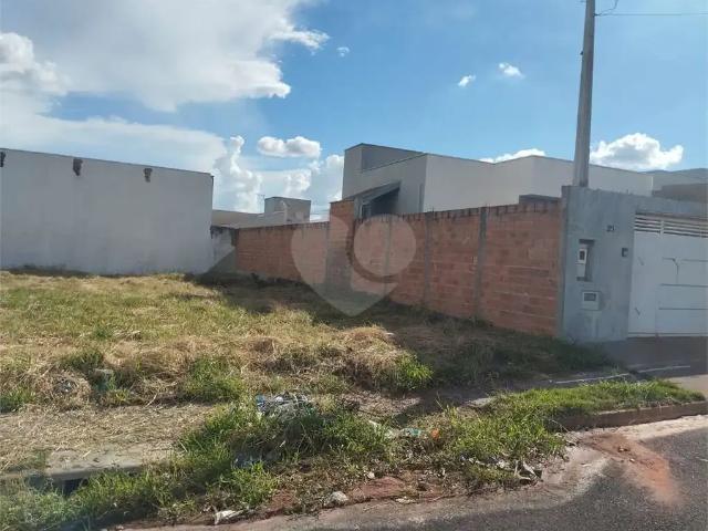 Terreno / Lote para Venda em Araraquara/SP Residencial Vista do Horto