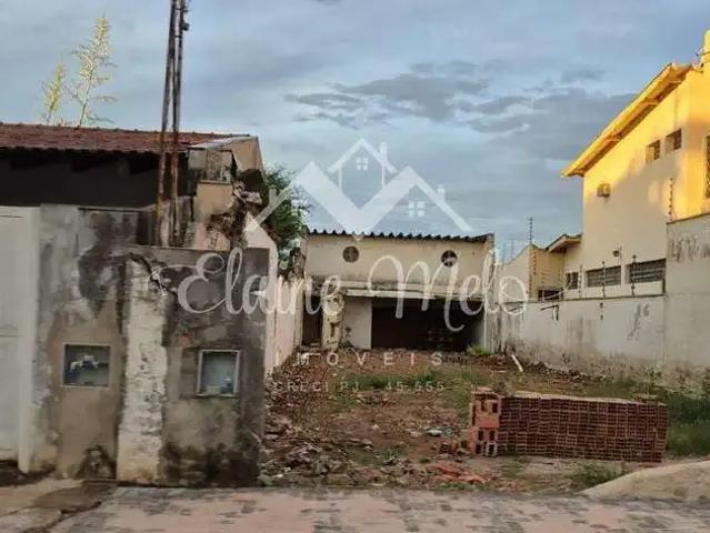 Terreno / Lote para Venda em Araraquara/SP Vila Velosa