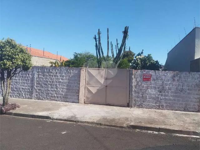 Terreno / Lote para Venda em Araraquara/SP Vila Xavier Vila Xavier