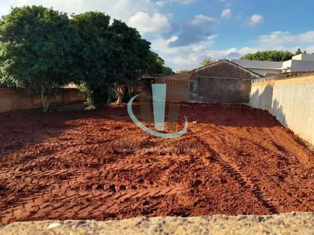 Terreno / Lote para Venda em Araraquara/SP Vila Xavier Vila Xavier