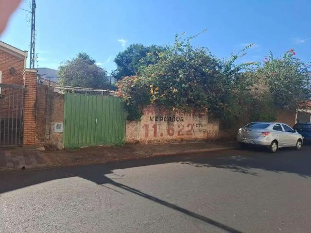 Terreno / Lote para Venda em Araraquara/SP Vila Furlan