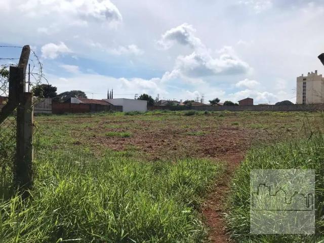 Terreno / Lote para Venda em Araraquara/SP Yolanda Opice