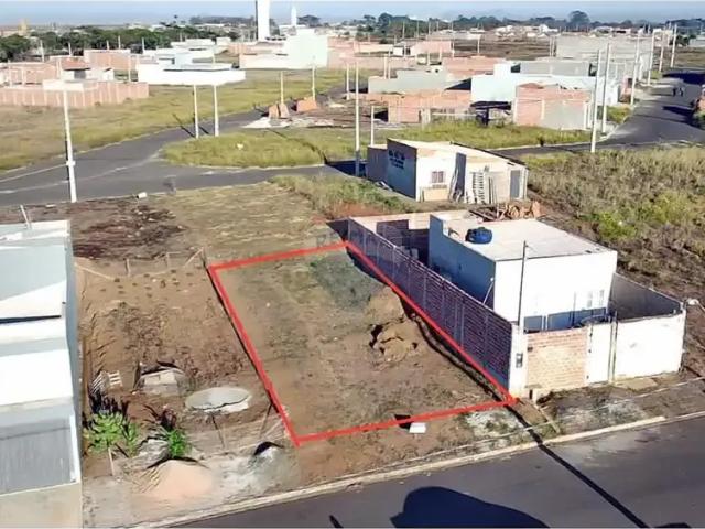 Terreno / Lote para Venda em Araras/SP Jardim Manacá