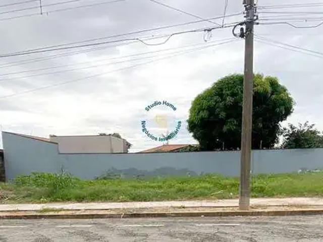 Terreno / Lote para Venda em Araras/SP Jardim Universitário