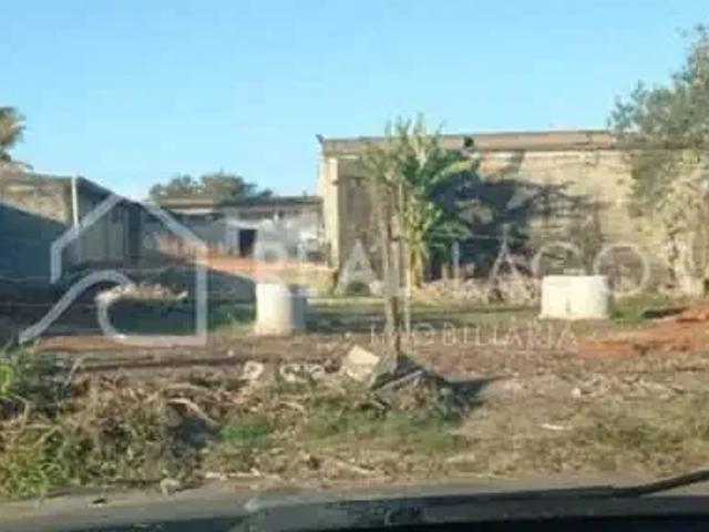 Terreno / Lote para Venda em Araruama/RJ Coqueiral