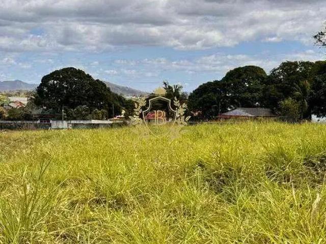 Terreno / Lote para Venda em Araruama/RJ Fazendinha