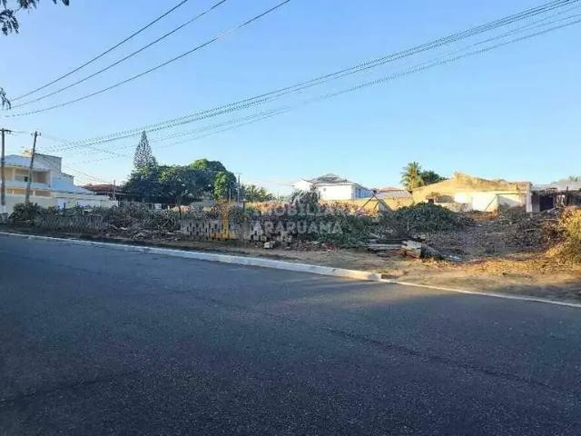 Terreno / Lote para Venda em Araruama/RJ Parque Hotel