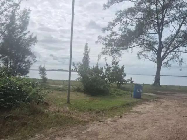Terreno / Lote para Venda em Araruama/RJ Praia Seca