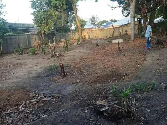 Terreno / Lote para Venda em Araruama/RJ Três Vendas
