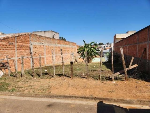 Terreno / Lote para Venda em Artur Nogueira/SP Parque Das Flores